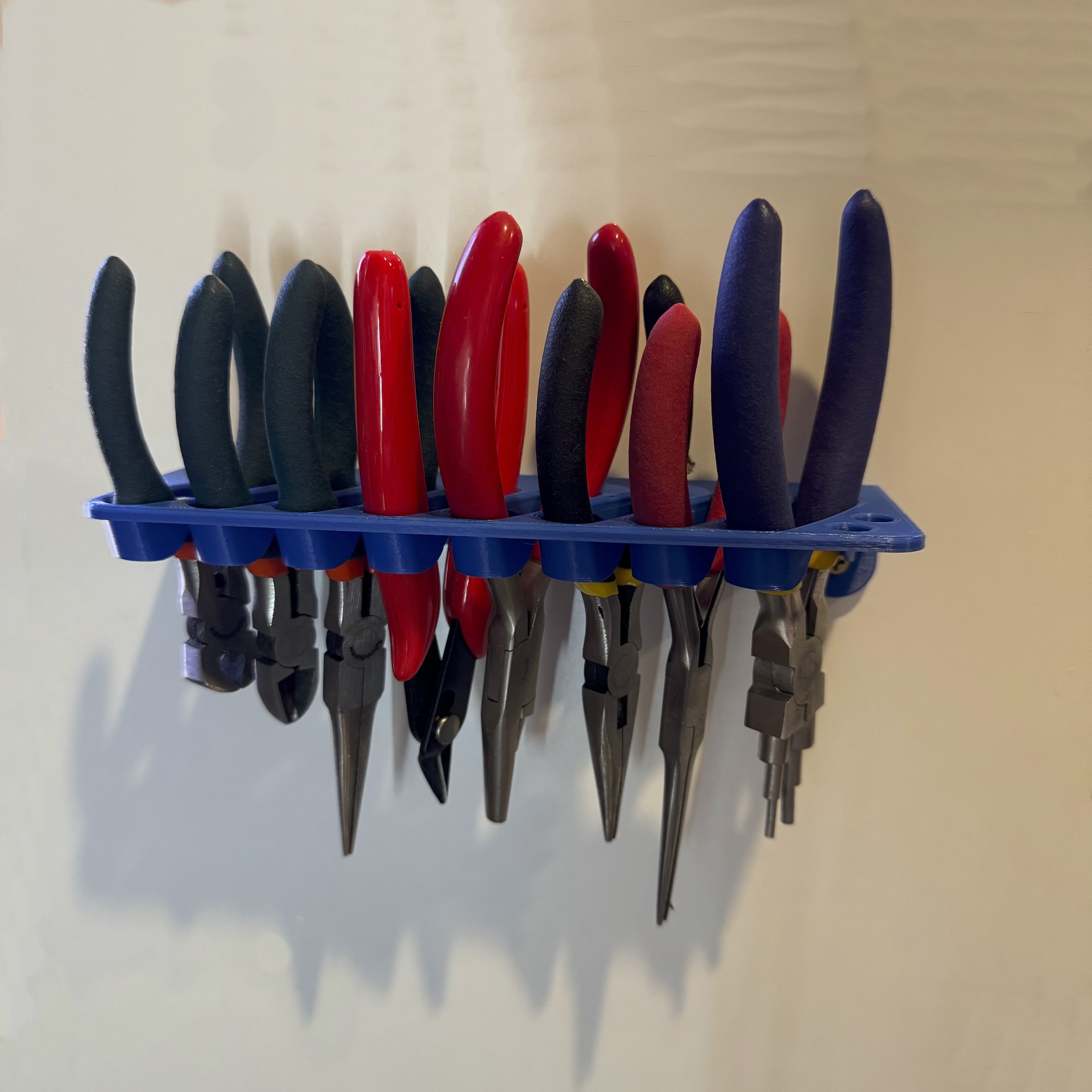 Mini-pliers Rack - Wall Mount by mscalora | Download free STL model ...