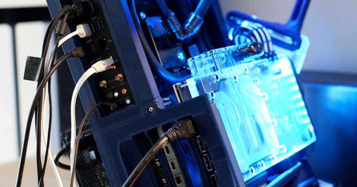 Vertical GPU Mount for Open PC Frame II (OPF-II) by Empiricus ...