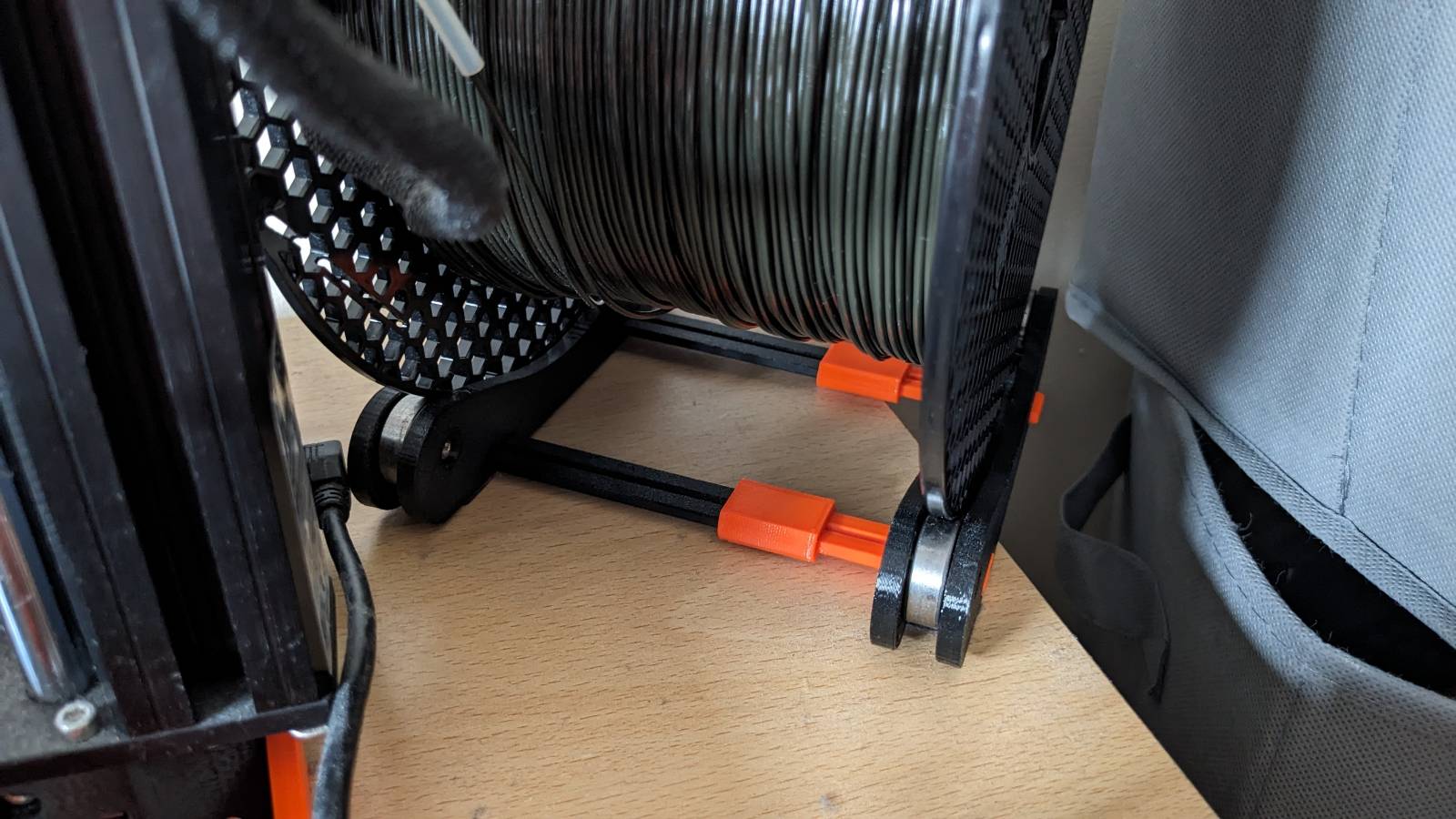 Original Prusa MINI+ Prusament 2 kg spool holder rail extension by ...