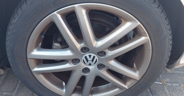 Floating / Dynamic Center Hub Cap (modular) (openscad) por Bob ...