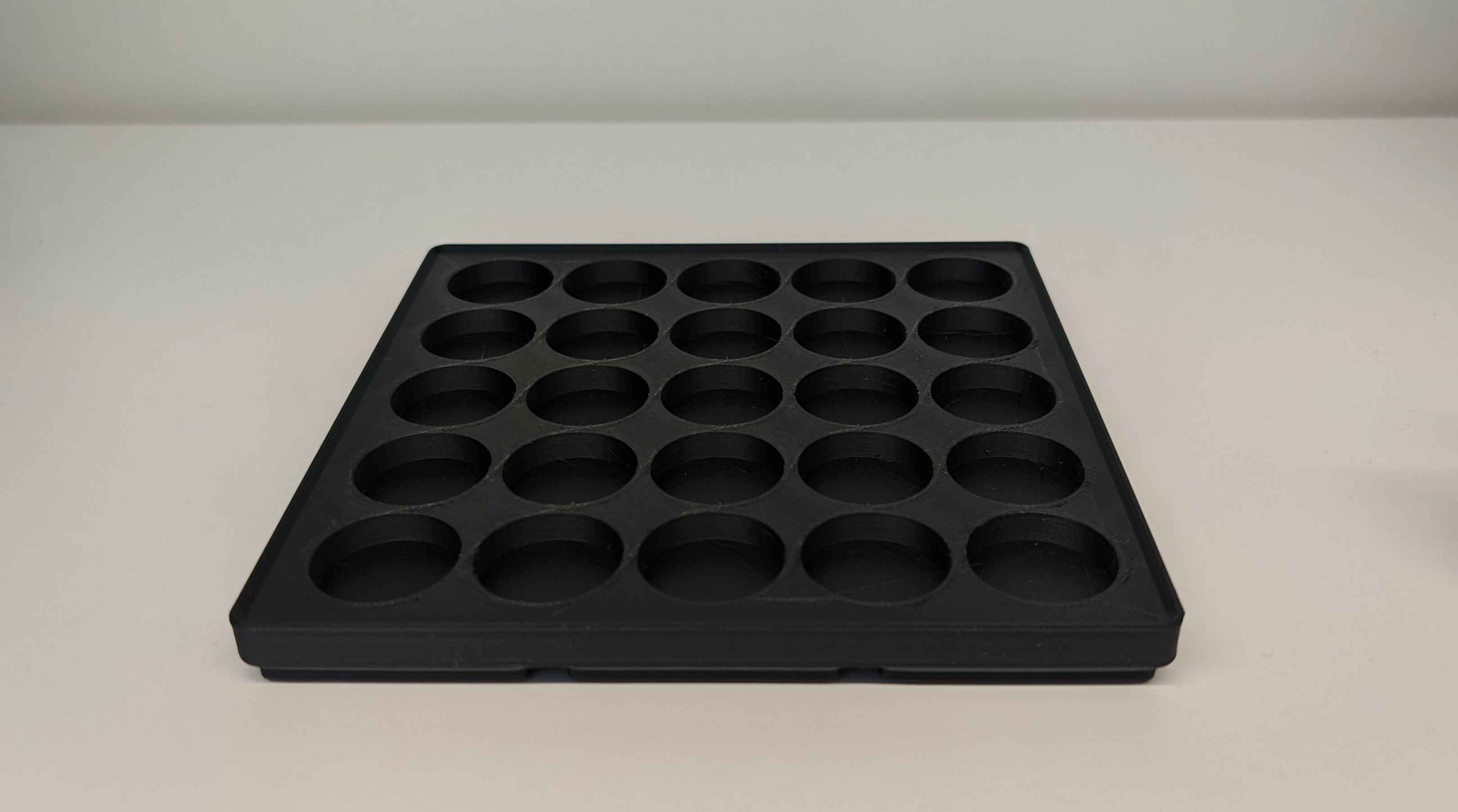 3x3 Gridfinity 25 Paint bottle Storage by FunthomTomate | Download free ...