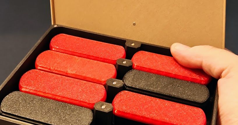 Box for Magnetic Stackable Pill Containers by Peter Petermann ...