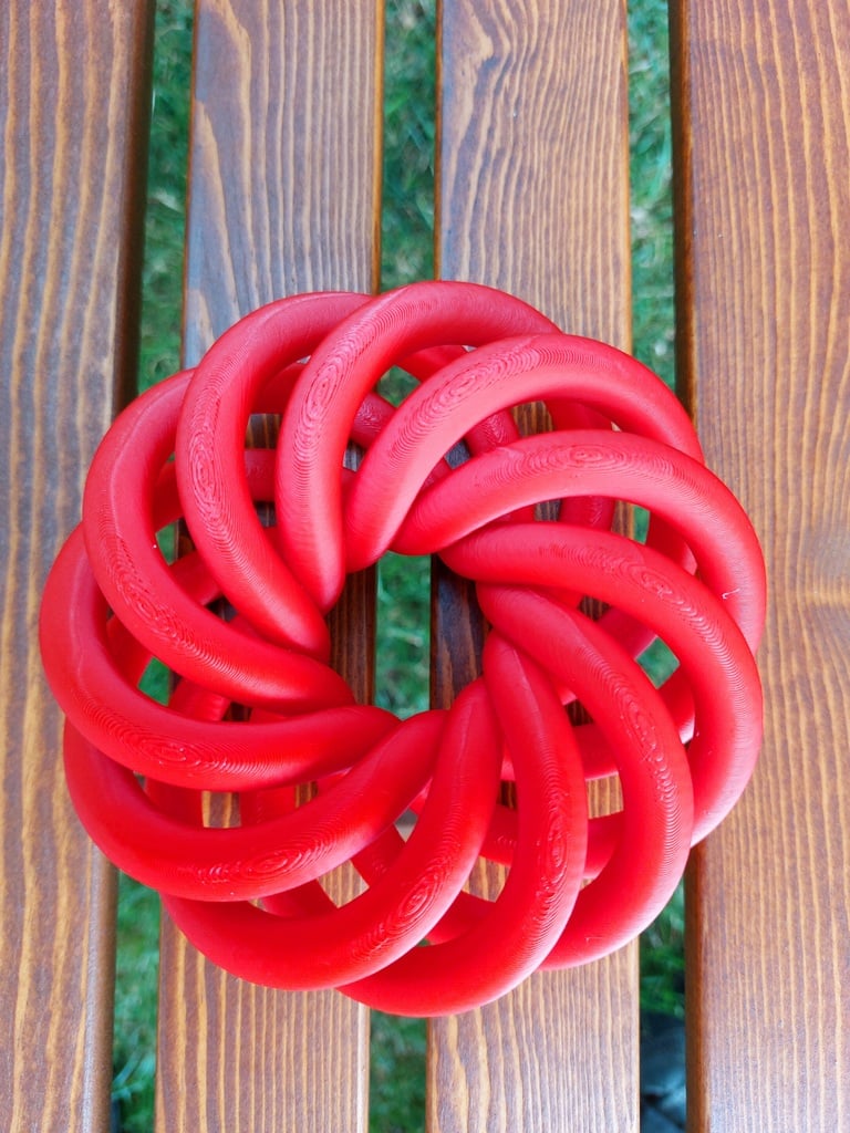 Torus knot 2 decoration by kutnohormac | Download free STL model | Printables.com