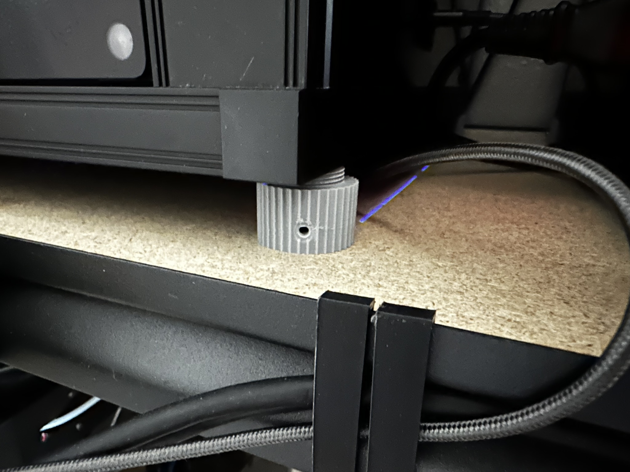 Printer Leveling Feet (M4 Mount) by Chris Kiggins | Download free STL ...