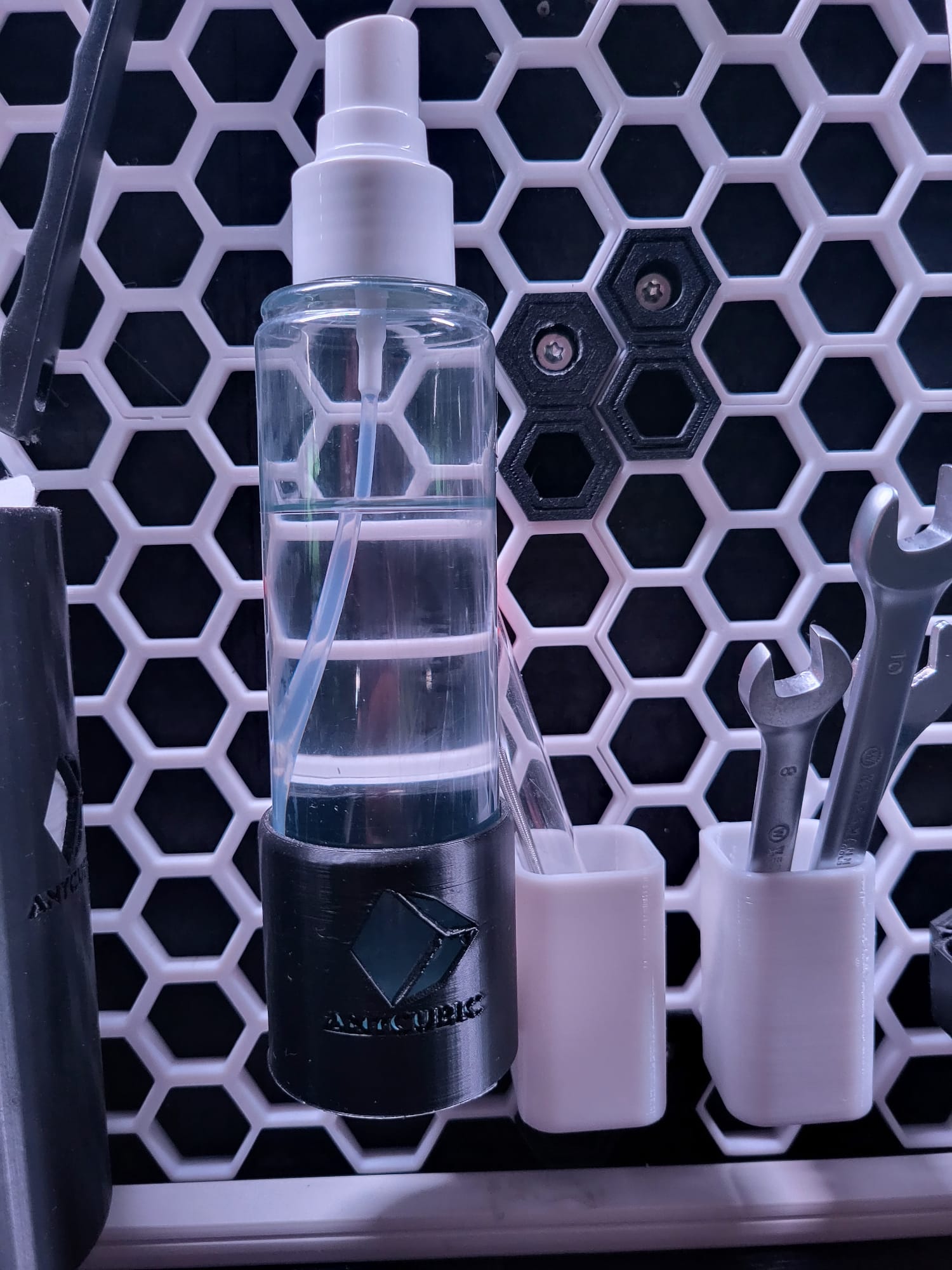 BOTTLE HOLDER WITH Isopropanol (IPA) by TXT-Tlusty | Download free STL ...