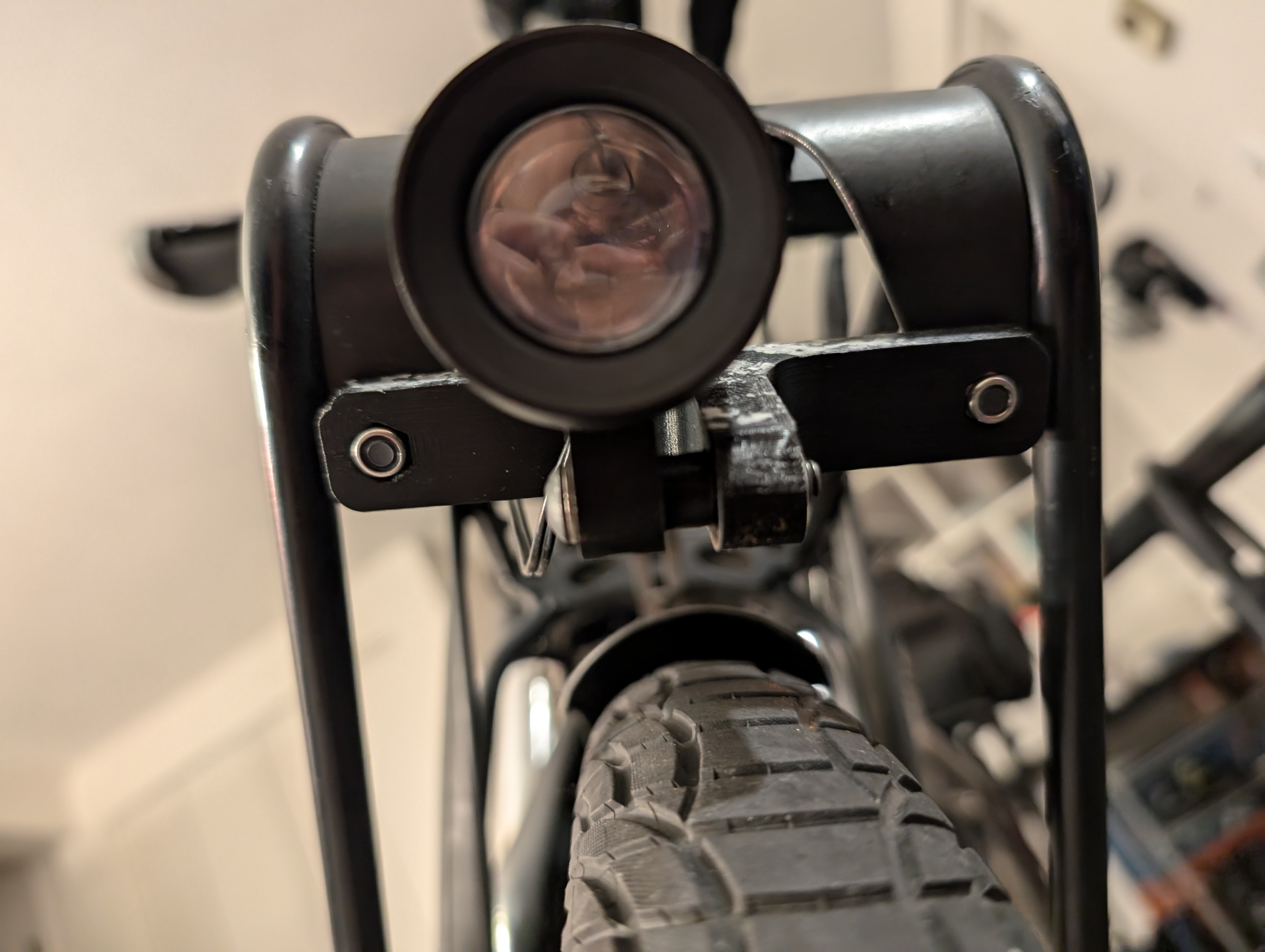 Front light bracket for Racktime TopIt front rack by aiber | Download ...