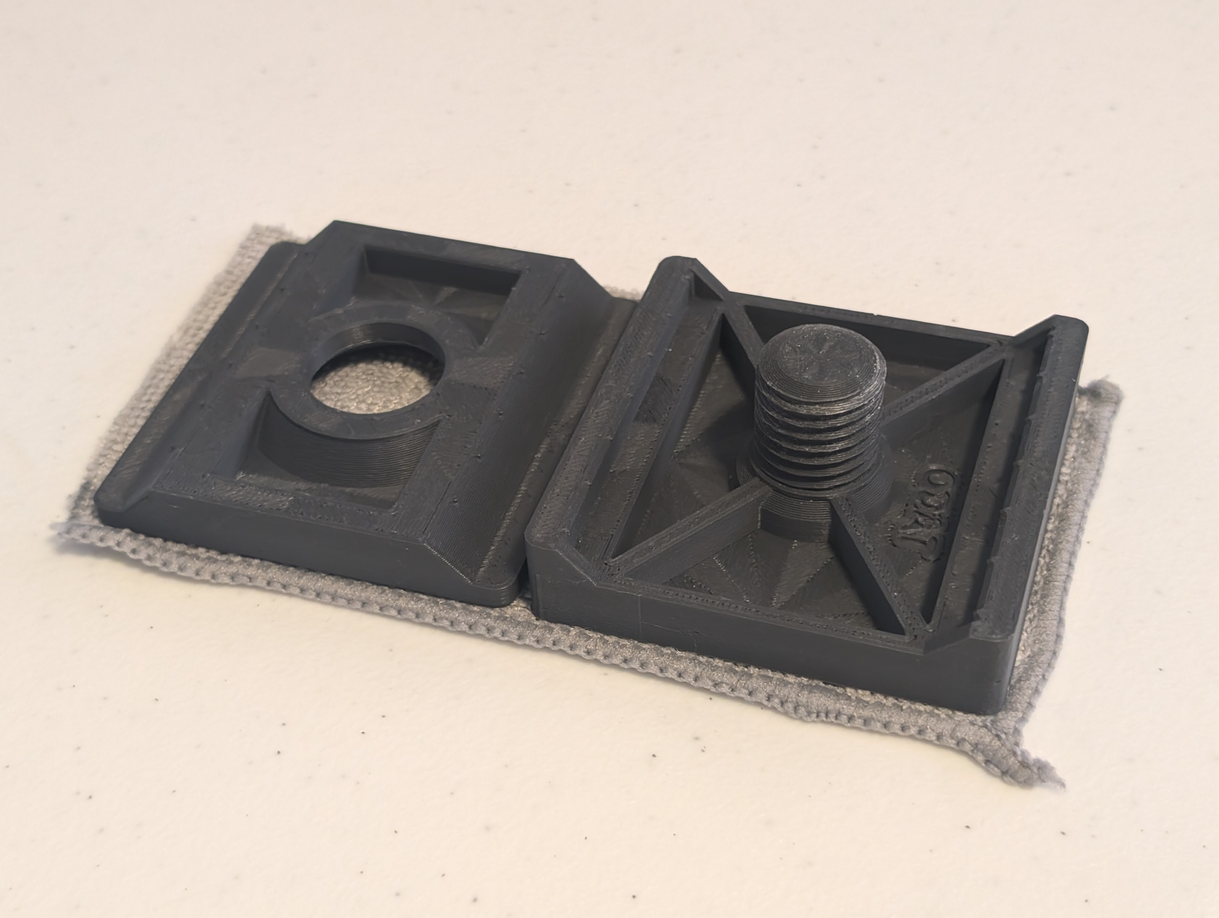 Gridfinity Build Plate Cleaner by TwistedNexus | Download free STL ...