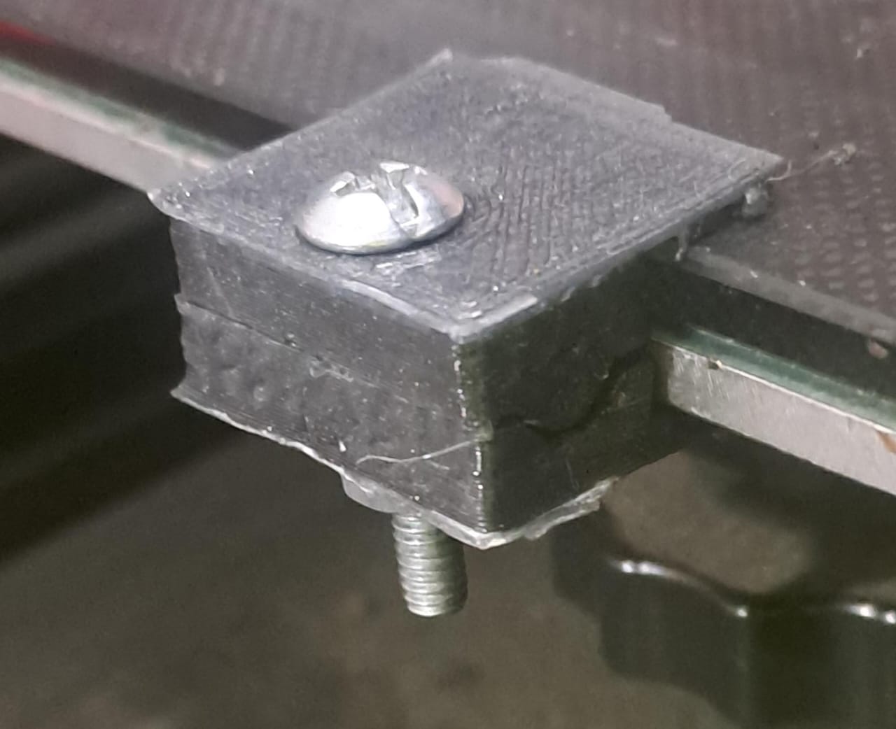 Bed Clip by Nicholas Gargiulo | Download free STL model | Printables.com