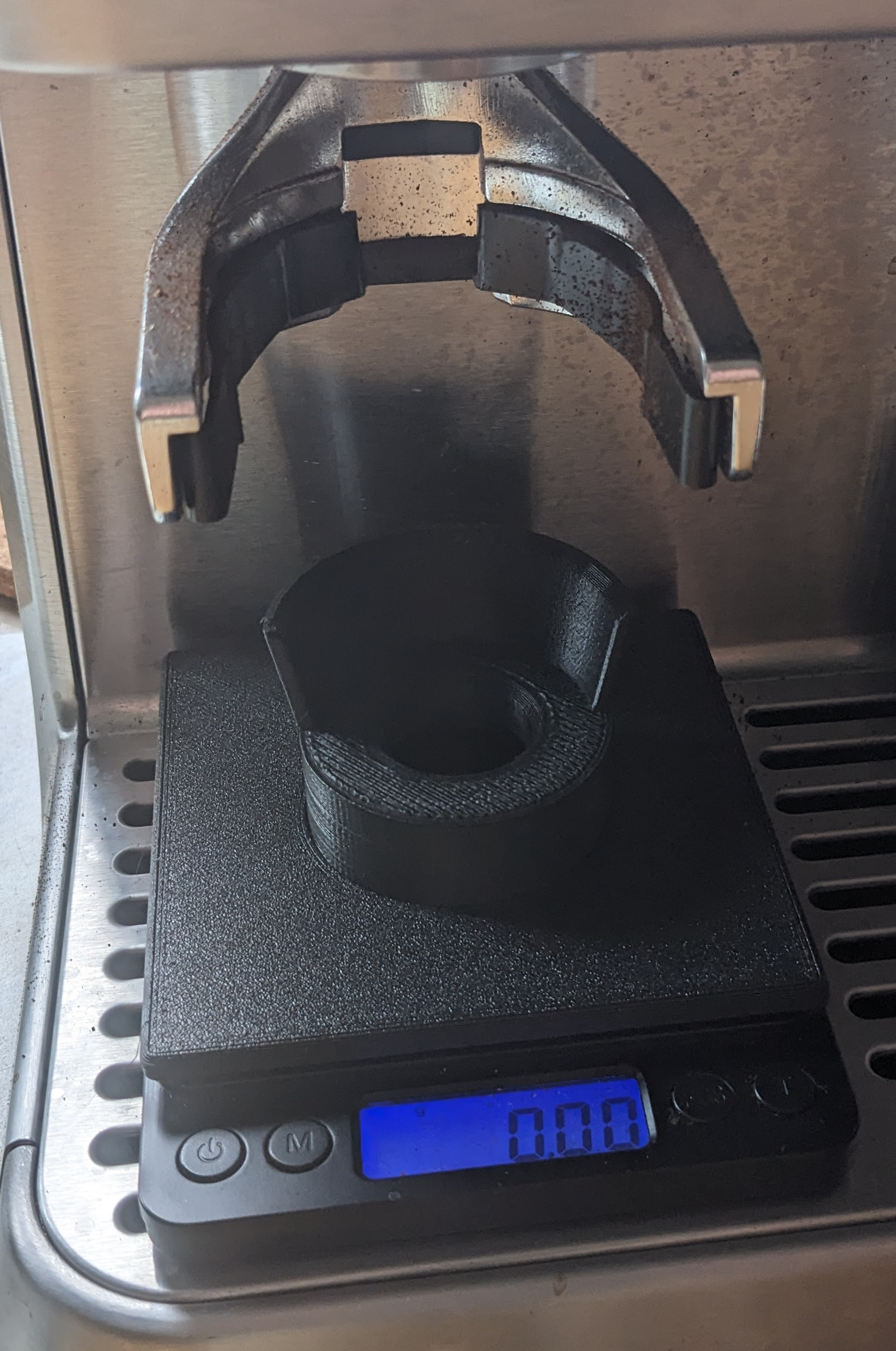 coffee ground cup raiser for 100 mm scale by OcinHonig | Download free ...