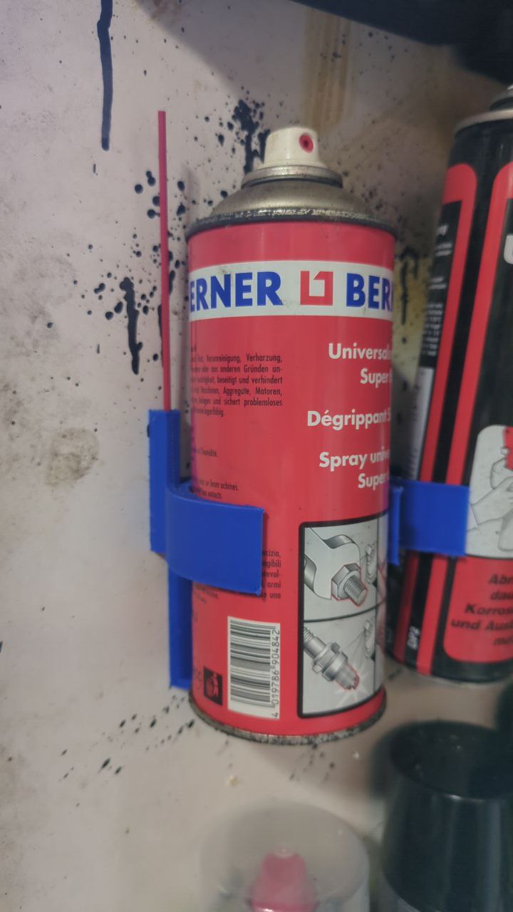 Spraycan holder with tube holder / Spraydosenhalter mit ...
