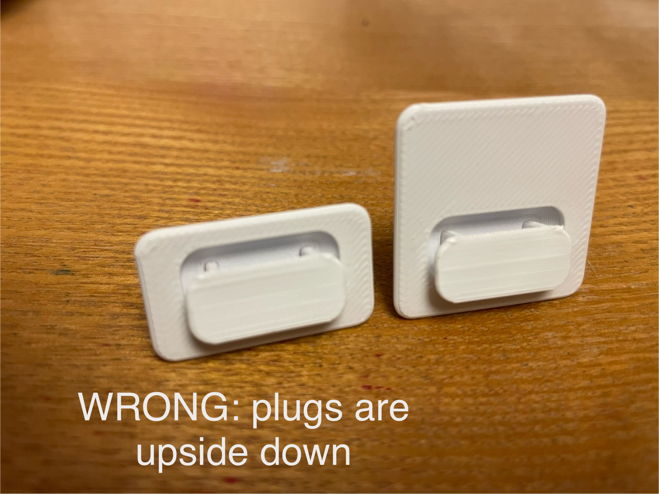 simple electrical outlet cover for 2- and 3-prong outlets (NEMA 1-15 ...