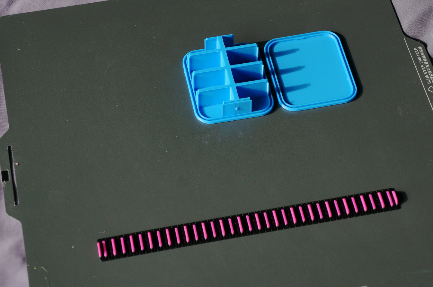 Roller shutter pattern box snap fit - with compartments by Jack ...