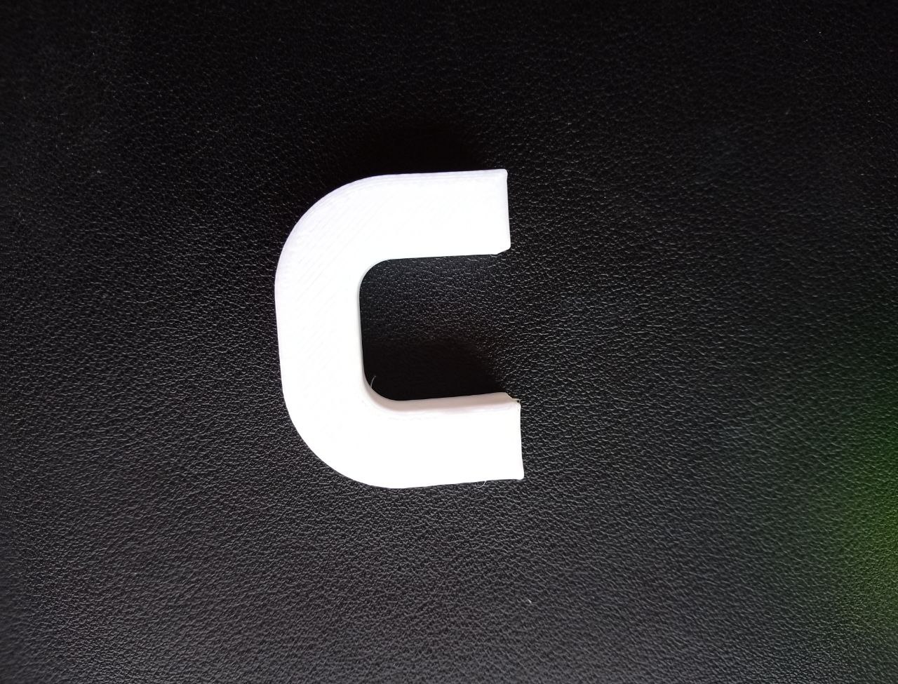 U pin with holes for 5x2 mm magnets by lallokasas | Download free STL ...