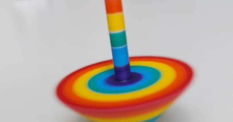 Spinning Top (Print-in-Place) by kida | Download free STL model ...