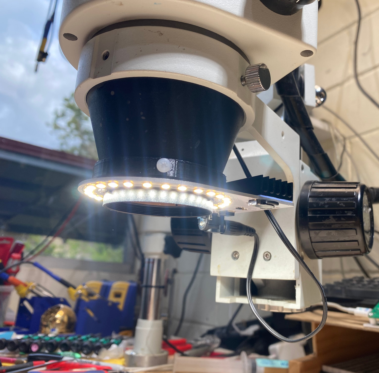 Adapter for PLD Ring light by Lajo | Download free STL model ...