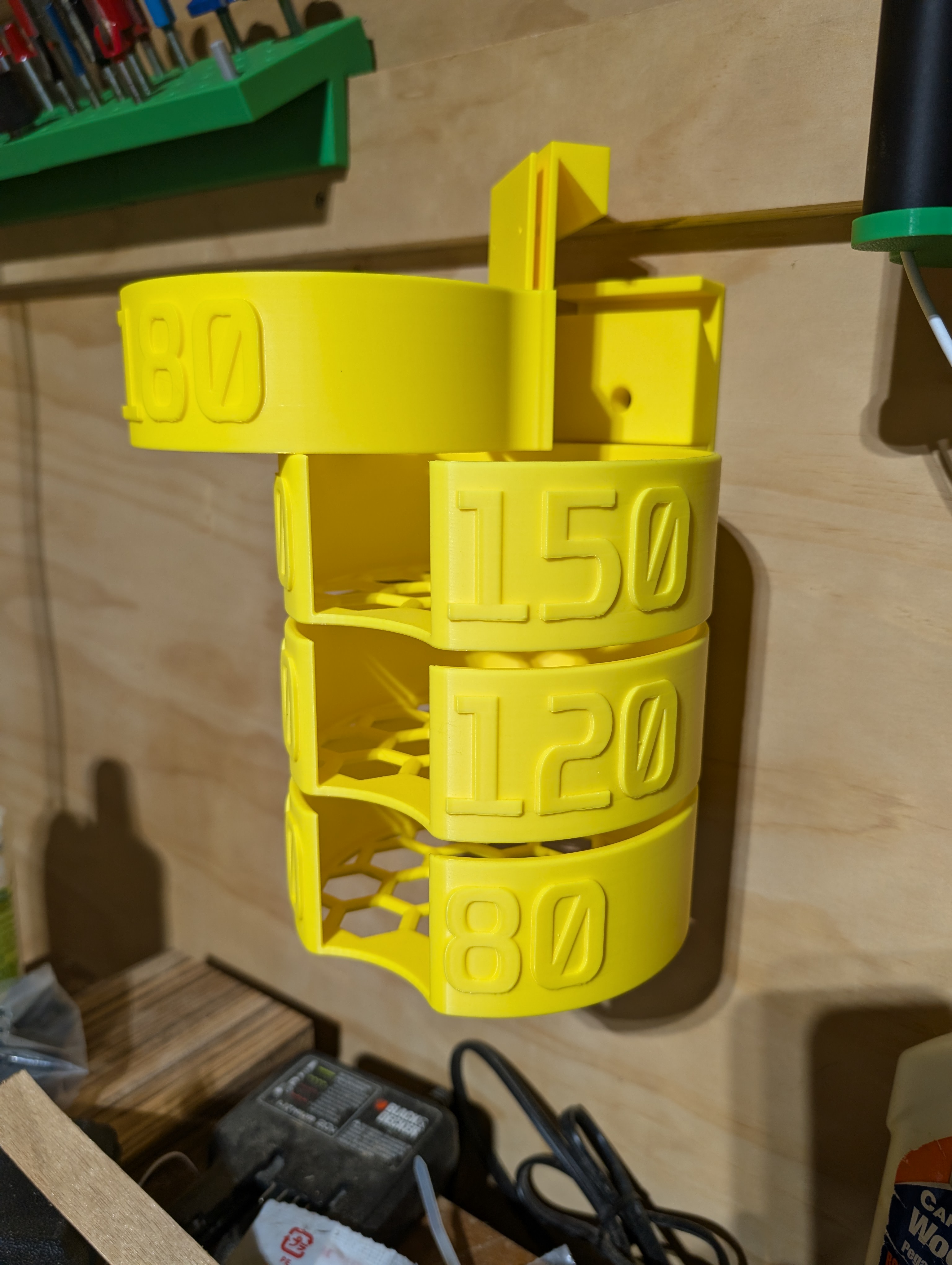 French Cleat Sandpaper Disc Organizer by AdHominem | Download free STL ...