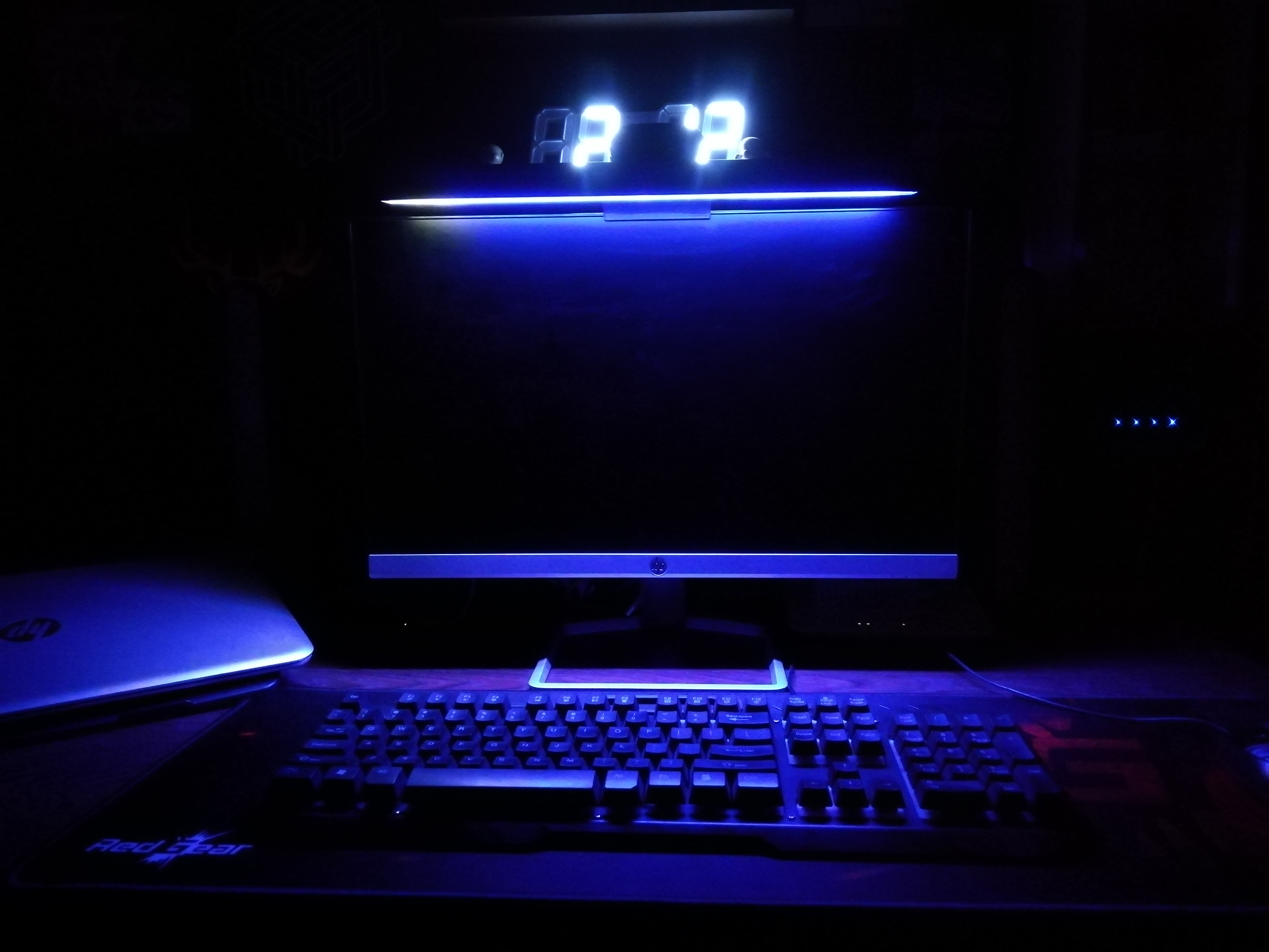 DIY Monitor ScreenBar WiFi RGB LED by RP HOBBYIST | Download free STL ...