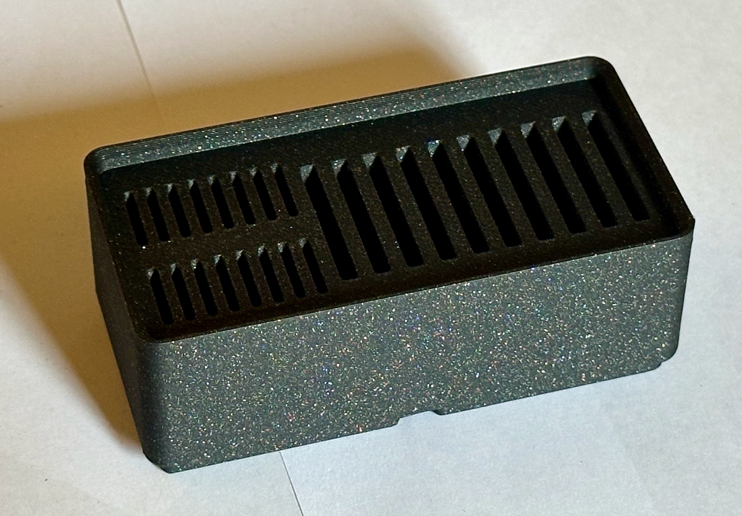 SD and MicroSD card holder - gridfinity od autora Chris | Stáhněte si ... SD and MicroSD card holder - gridfinity od autora Chris | Stáhněte si ...