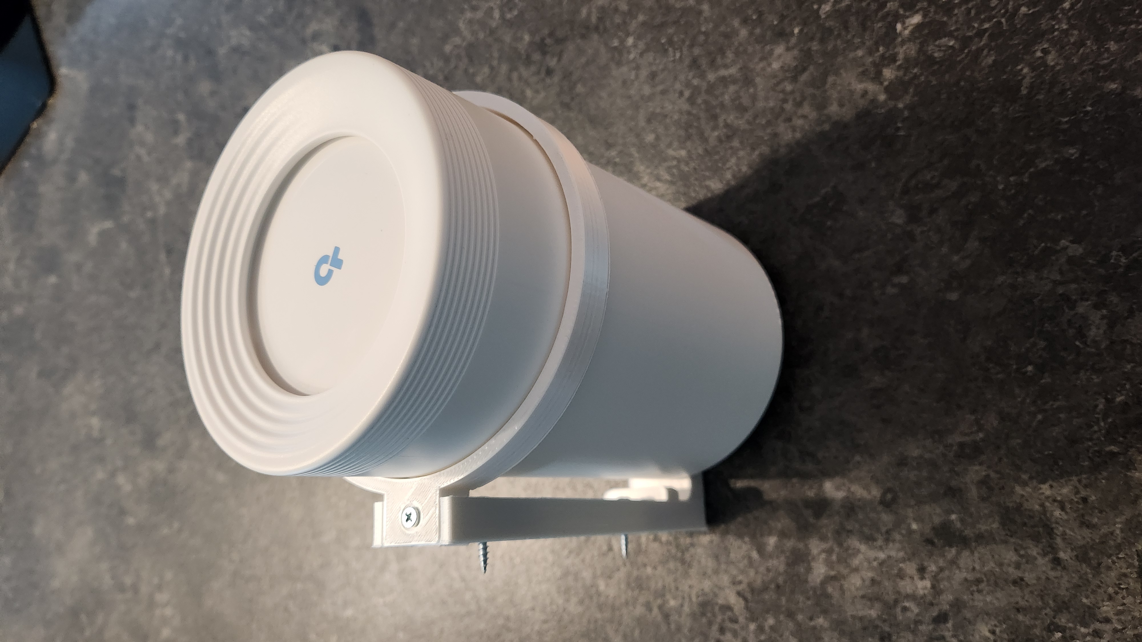 Wall mount for TP-Link BE65 and BE63 von Alex Henstra | Kostenloses STL ...