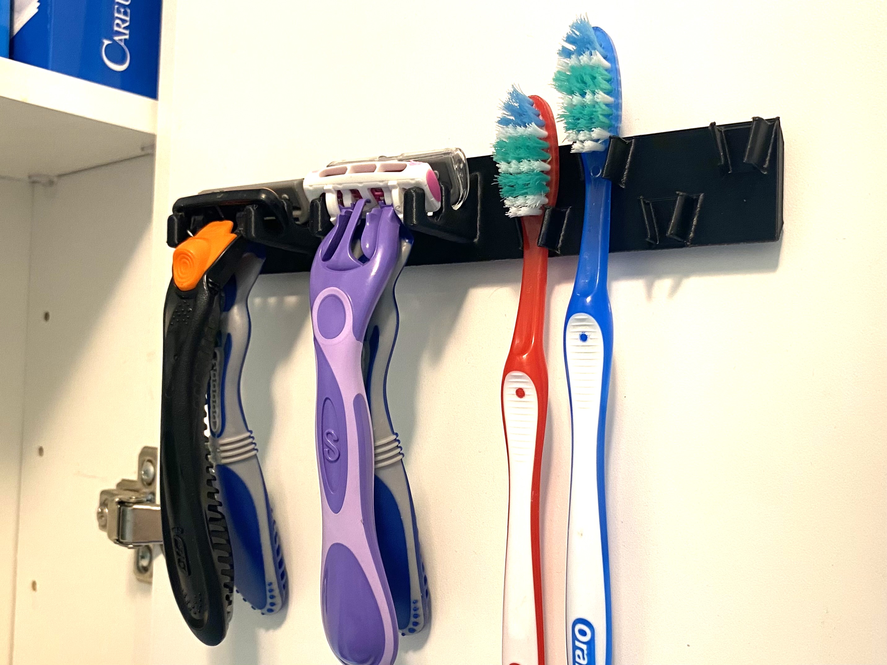Razor and Toothbrush Organizer (4X4) No Supports by Hi_Im_Dave ...