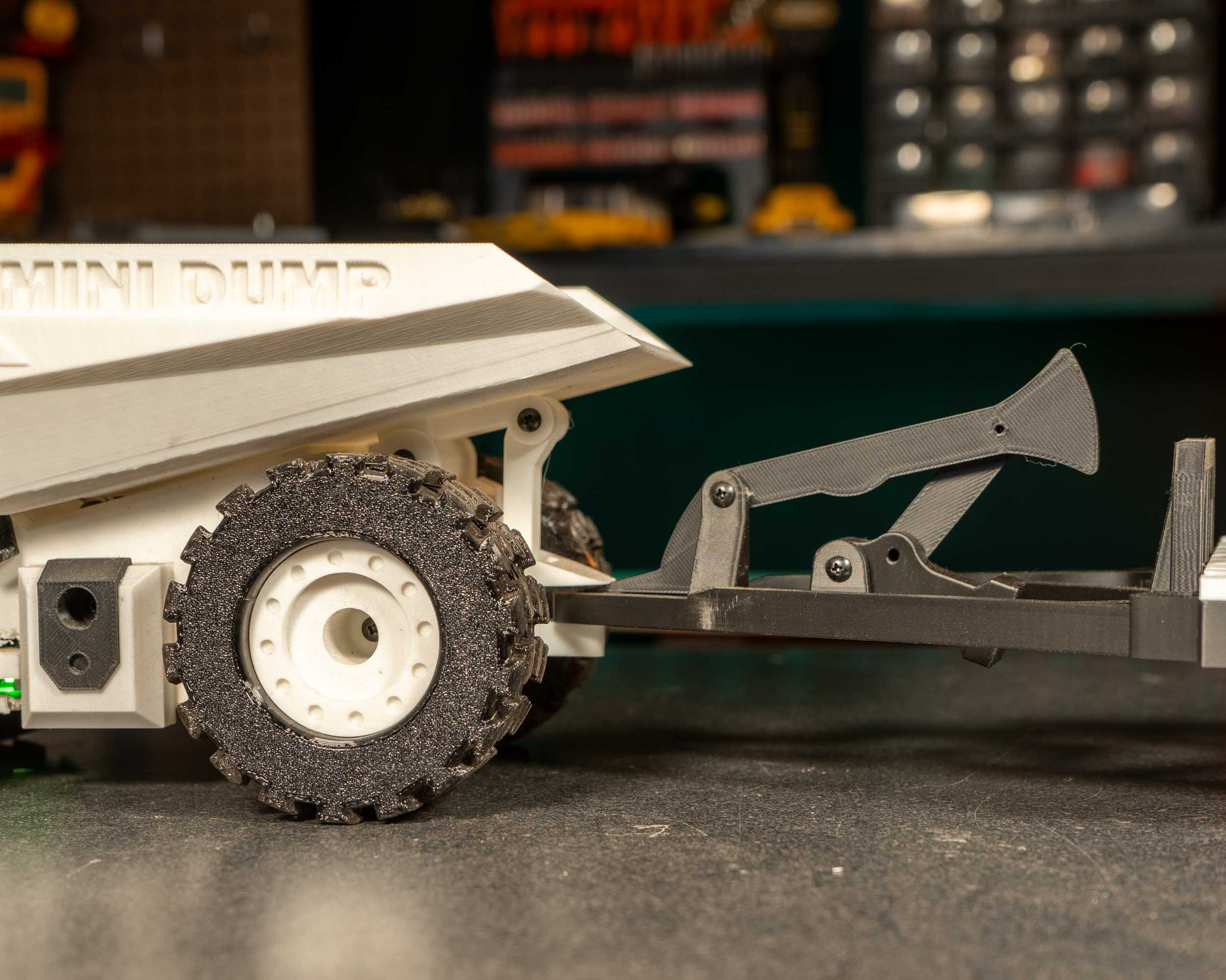 DIY RC Trailer by ProfessorBoots | Download free STL model | Printables.com