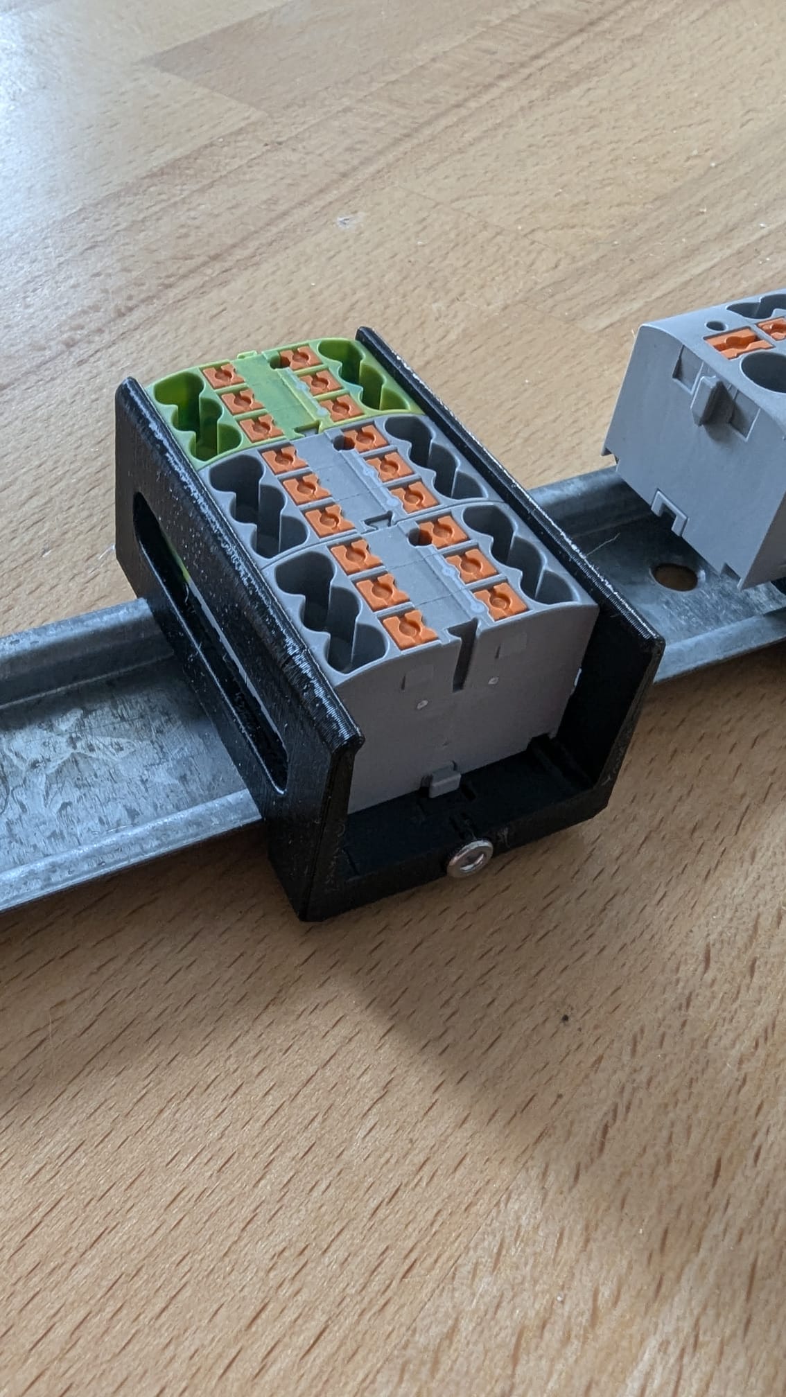 DIN Rail Holder Phoenix PTFIX 2.5 vertical and horizontal by Ichooorrr ...