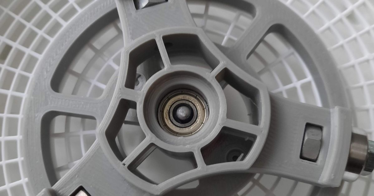 Horizontal spool holder for dehydrator by Alexandre M. | Download free ...