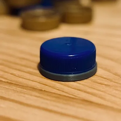 Small container for 38-400 bottle lid (includes neck/thread stl for own ...