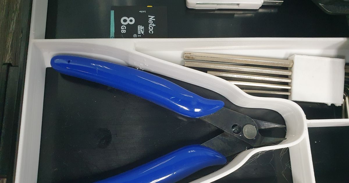 Ender 3 S1 Pro Tray Insert - Easy Snip by linycv | Download free STL ...