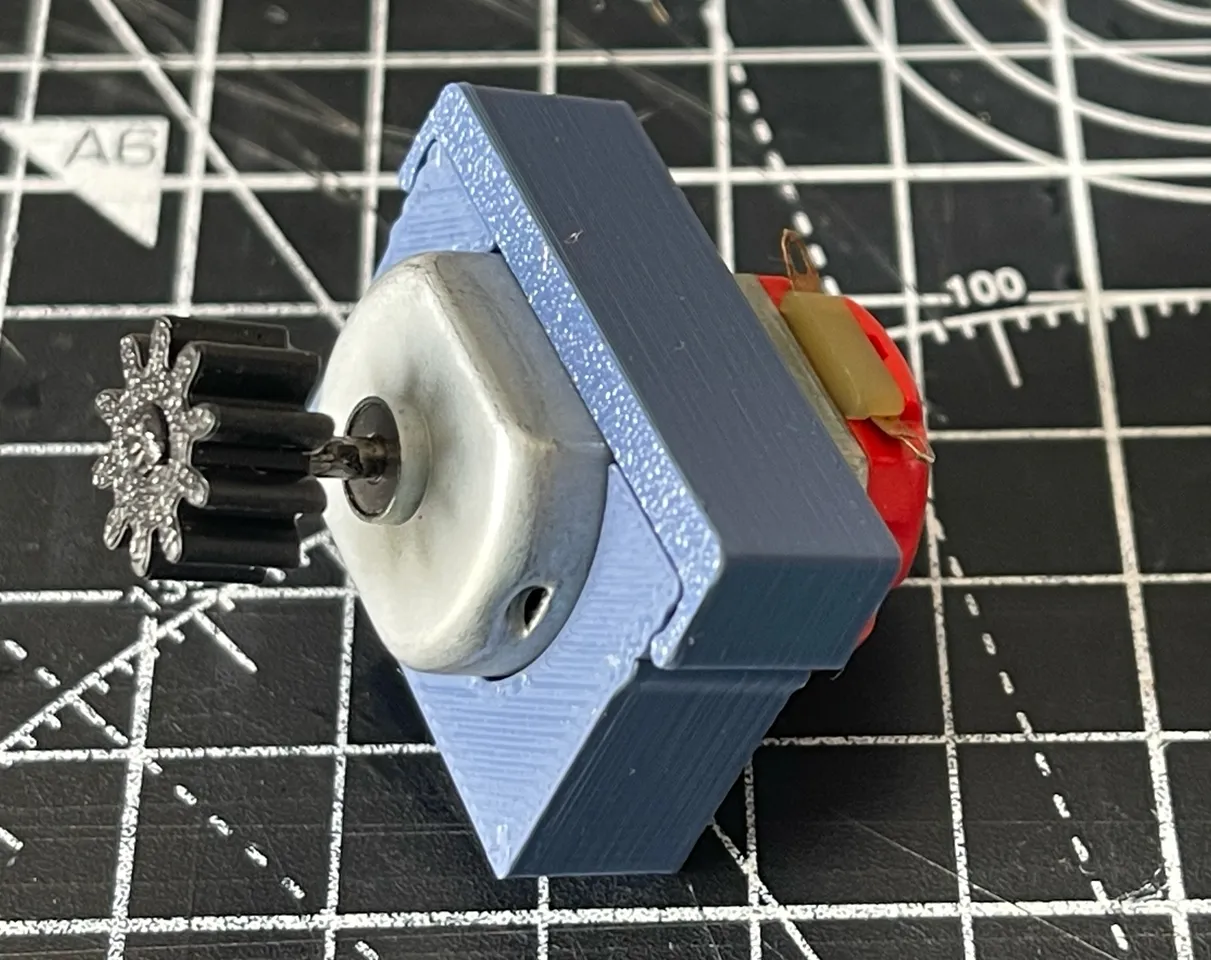 DC motor support mount by Mattia Fiorini | Download free STL model ...