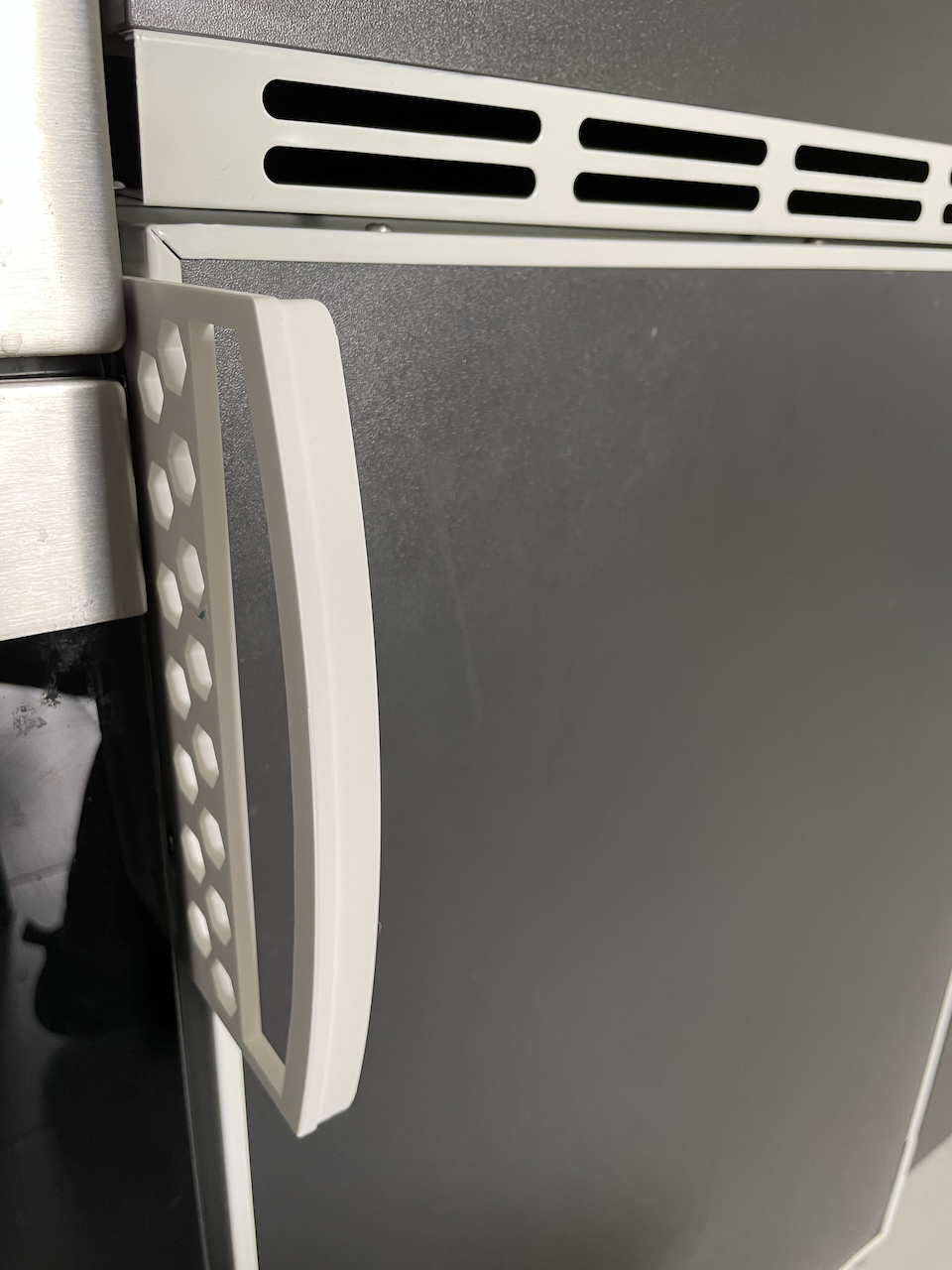Refrigerator handle (various options) by sci_SB | Download free STL ...