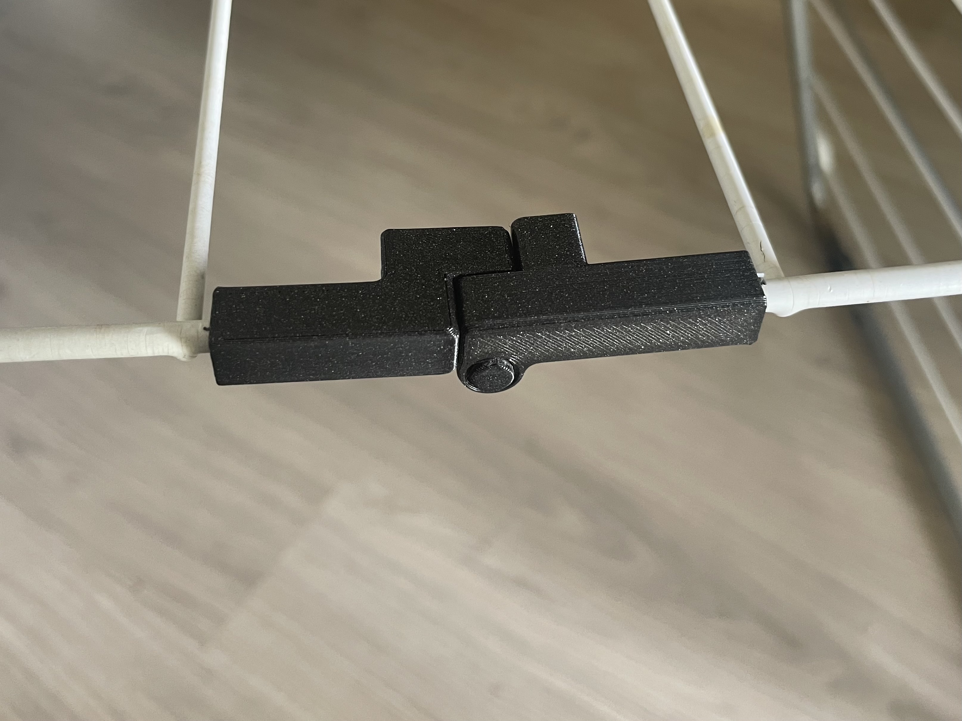 Clothes drying rack - Replacement hinge by Nico | Download free STL ...