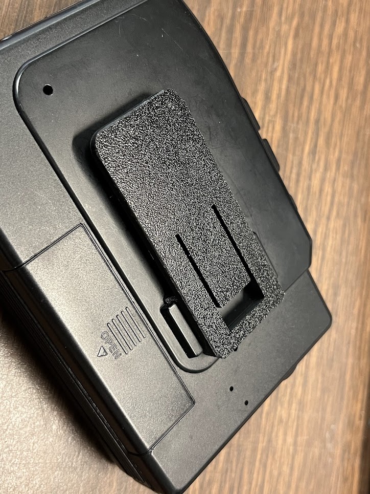 Walkman Belt Clip by cd_collection | Download free STL model ...