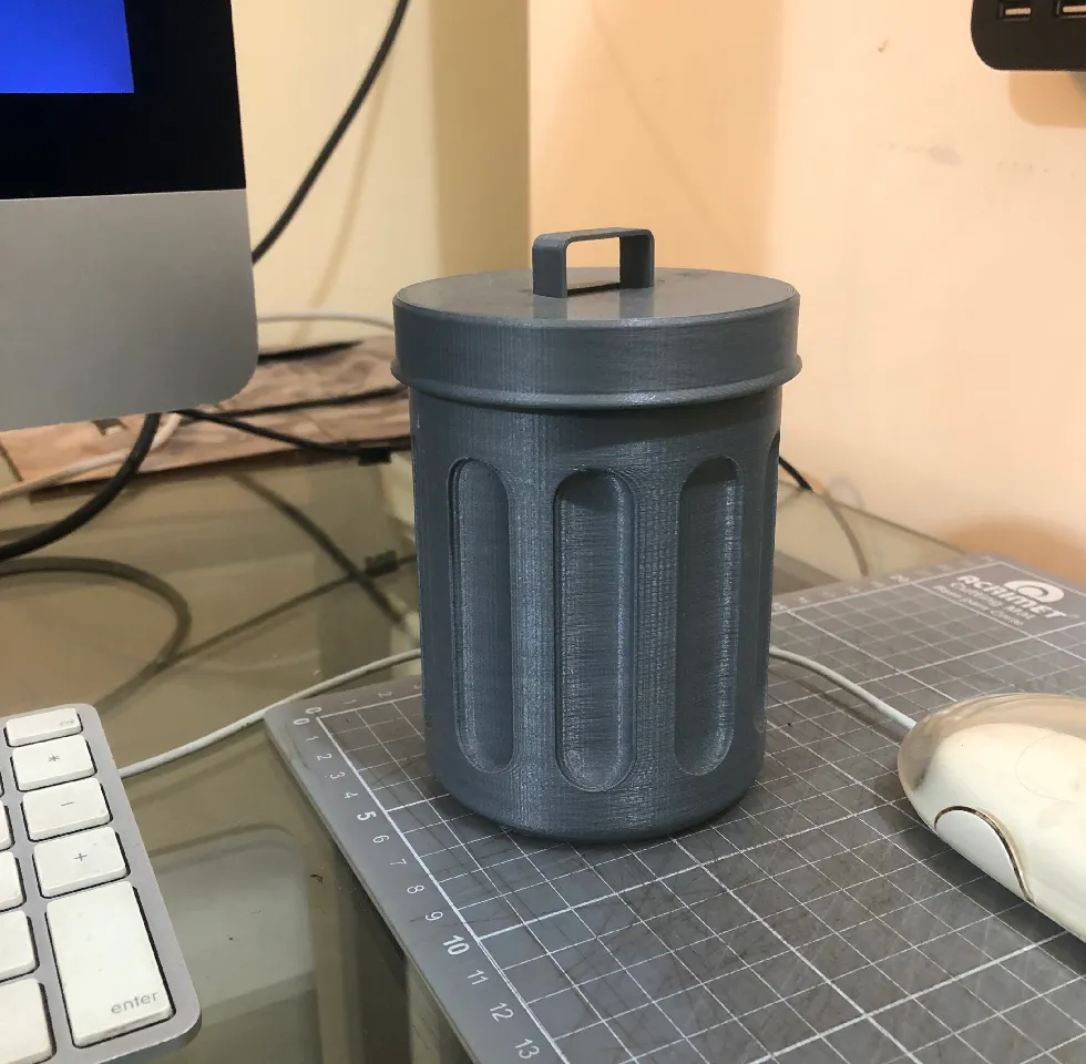 Vintage Desktop Small Trash by Fernando Panin | Download free STL model ...