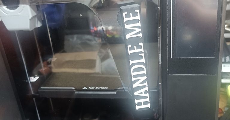 Handle Me Qidi Q1 Pro/Universal door handle by Raxasus | Download free ...