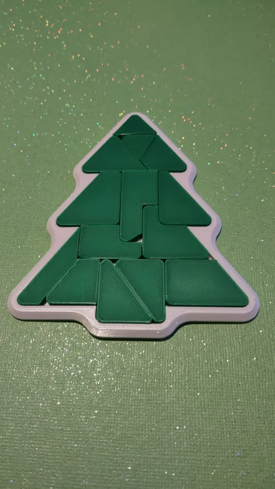 Christmas Tree Puzzle by Brett Casteel | Download free STL model ...