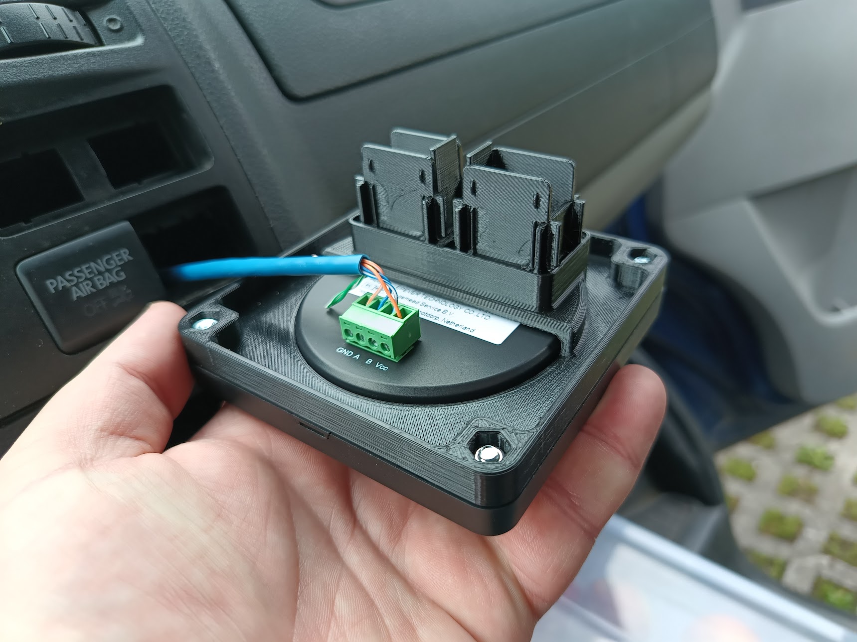 VW T5 MPPT dashboard mount by oktkas | Download free STL model ...