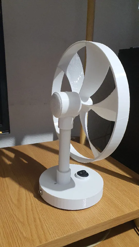 Fan for desktop by Dragoslav Zeljko | Download free STL model ...