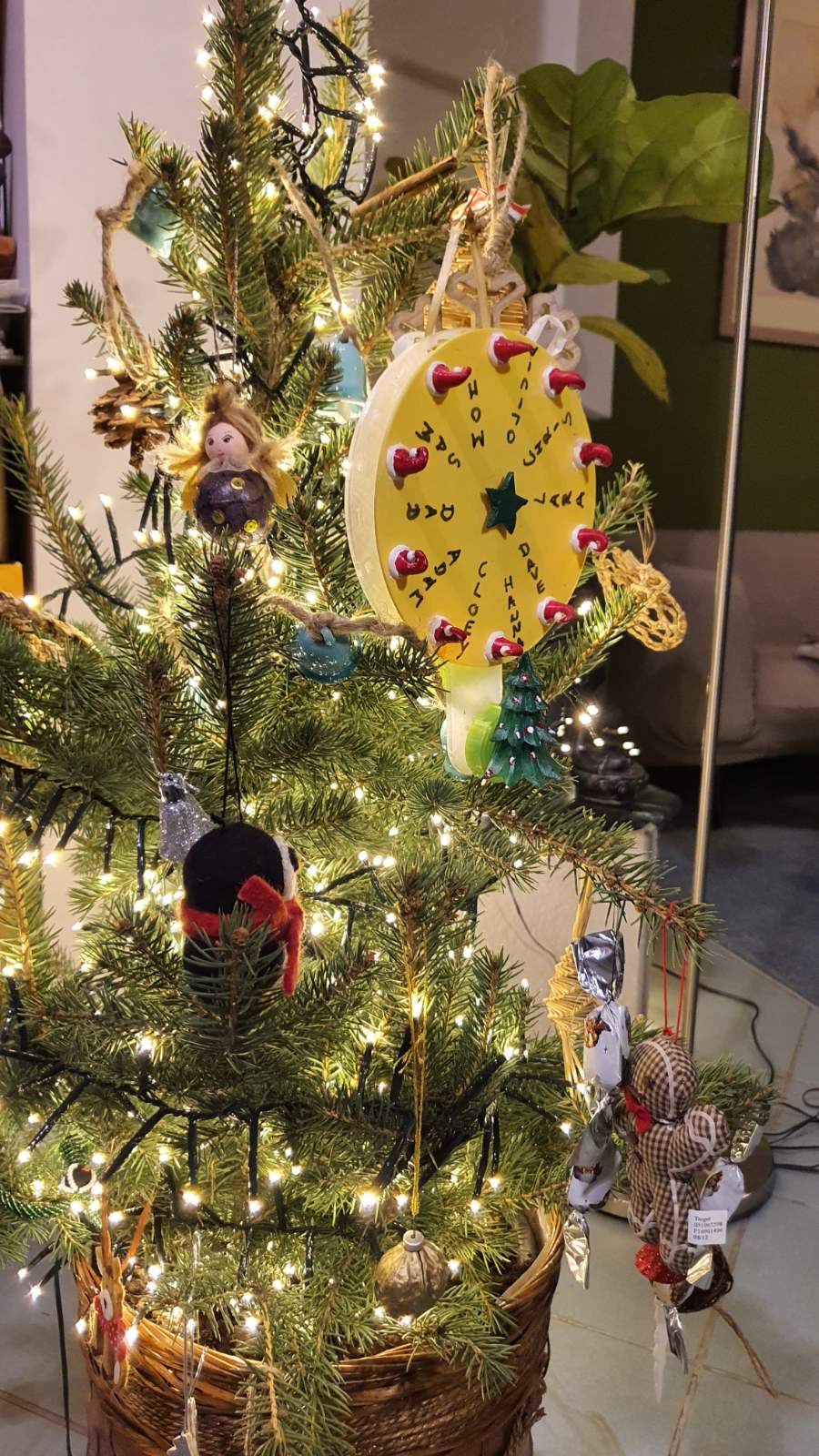 Christmas Tree Wheel of Fortune! by TheDogeBork | Download free STL ...