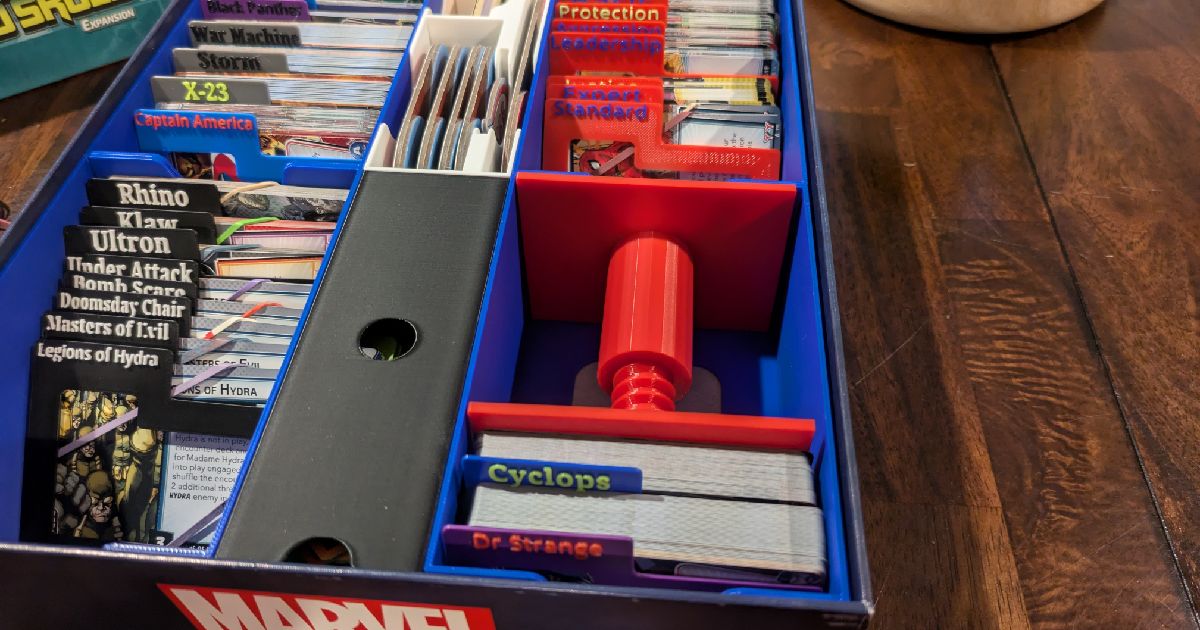 Adjustable card spacer for boardgames / cardgames par Matthias ...