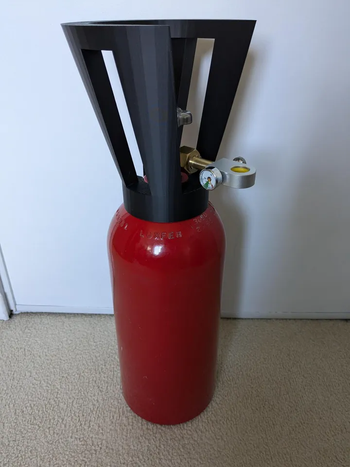 CO2 cylinder stand by gmaranda | Download free STL model | Printables.com