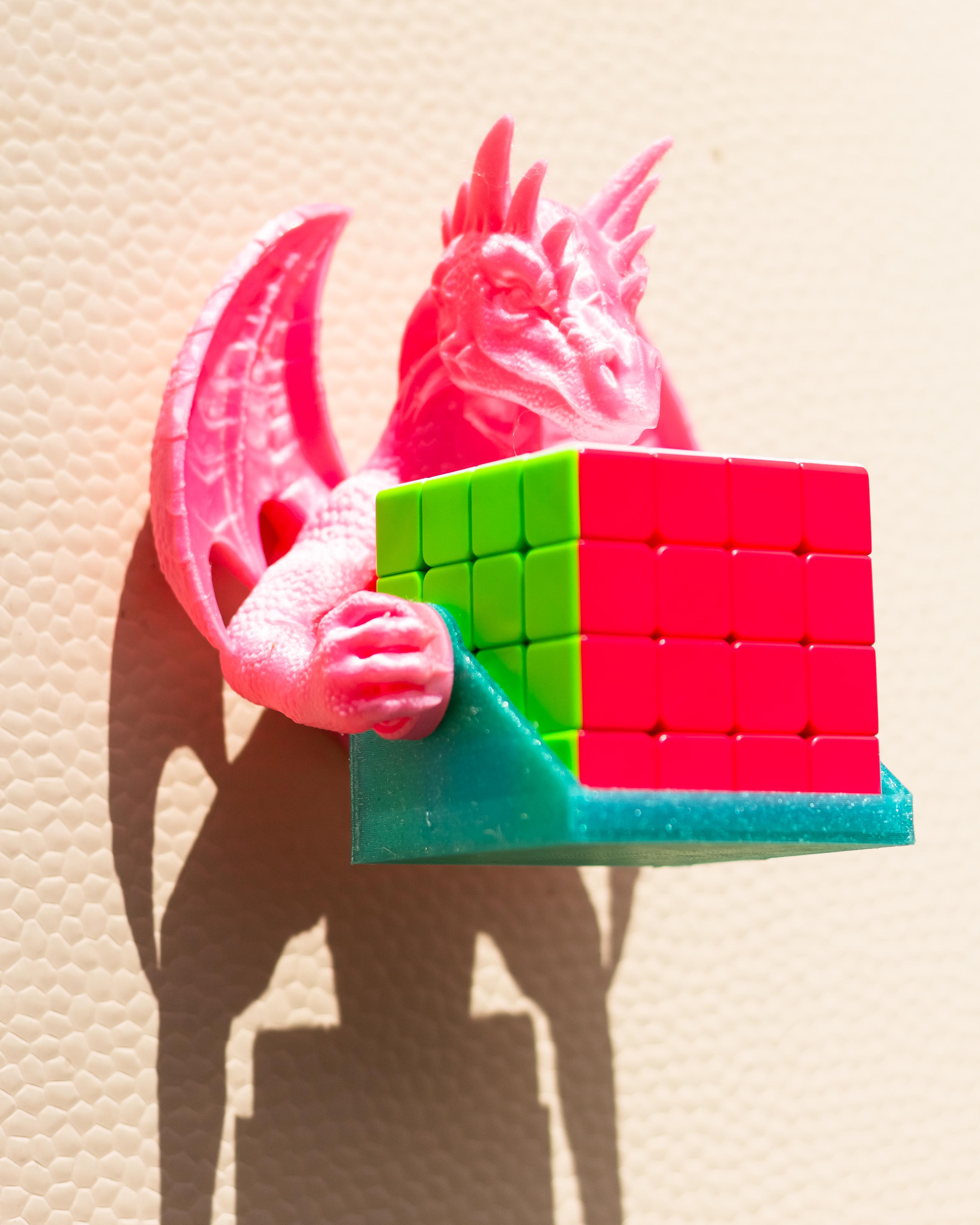 Rubik's cube holder for Toilet Paper Dragon (by Kimbolt) by Igotocds | Download free STL model ...