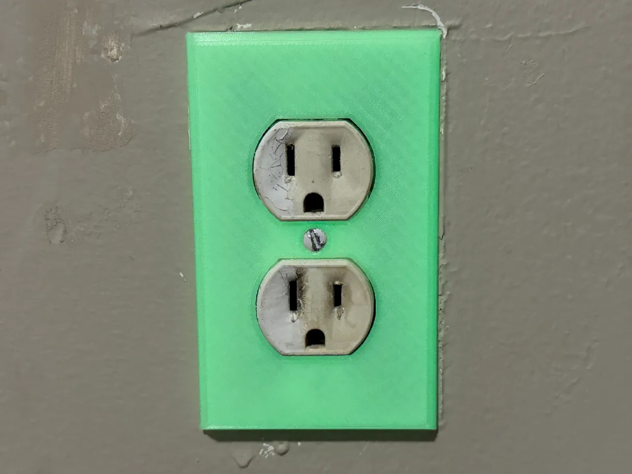 Outlet Cover by Star Labs 3D, LLC | Download free STL model ...