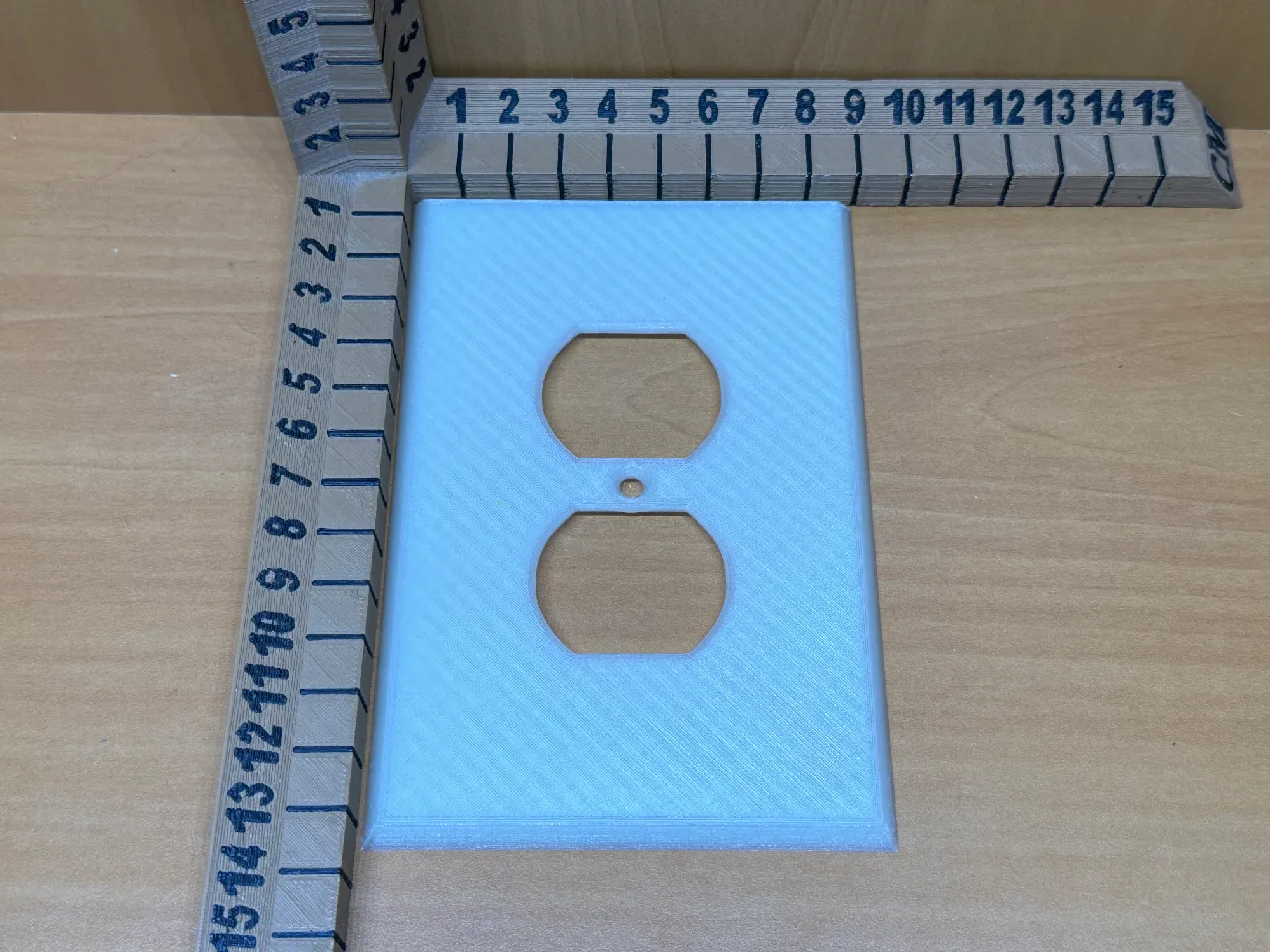 Outlet Cover by Star Labs 3D, LLC | Download free STL model ...