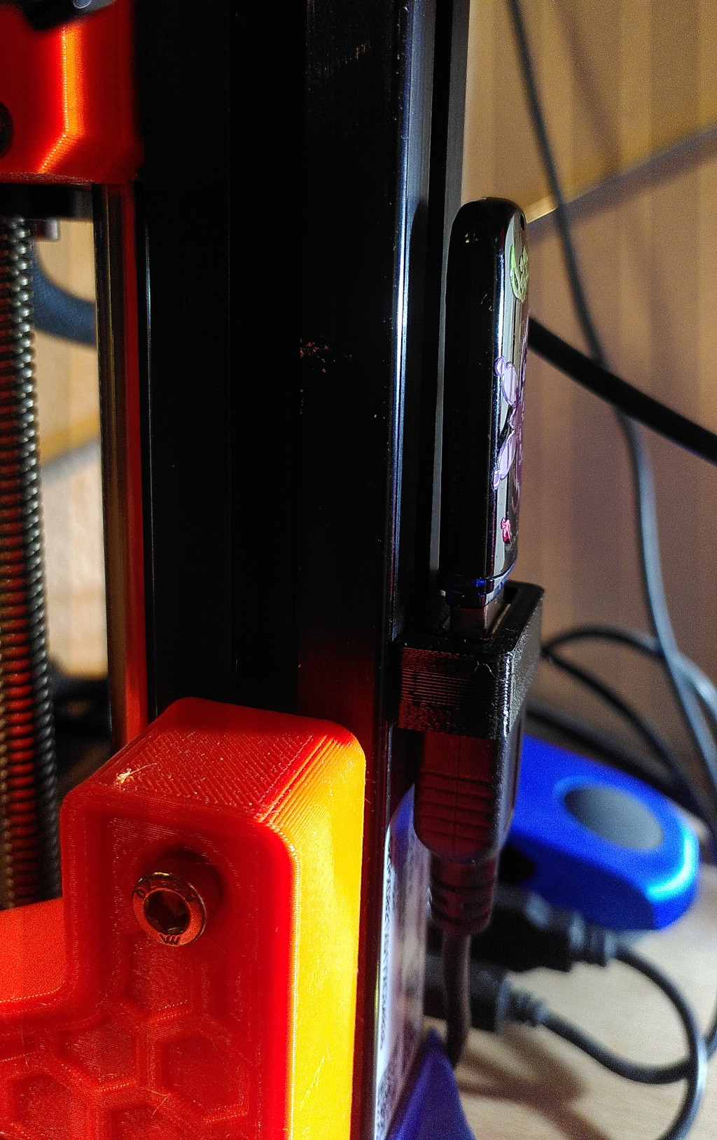 USB extension mount for 3030 extrusion (prusa mini) by Antimaterie ...