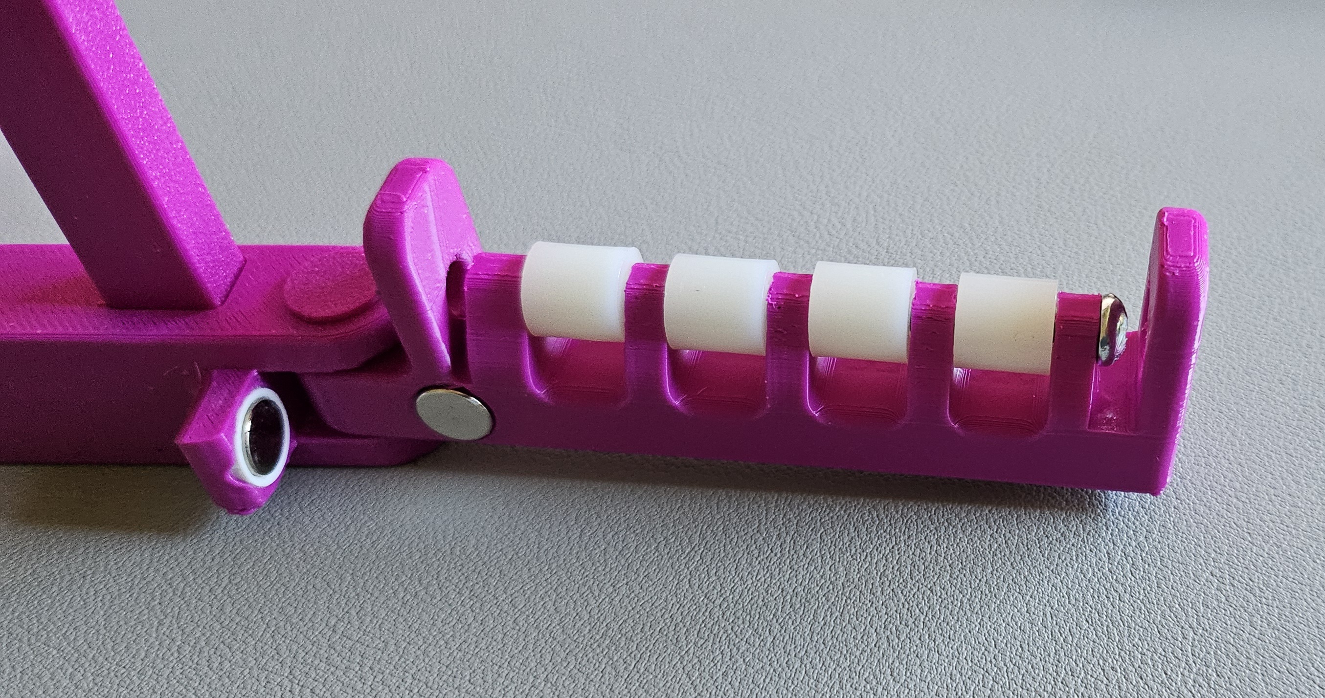 low friction spool holder for -Foldable side spool holder by Matze ...