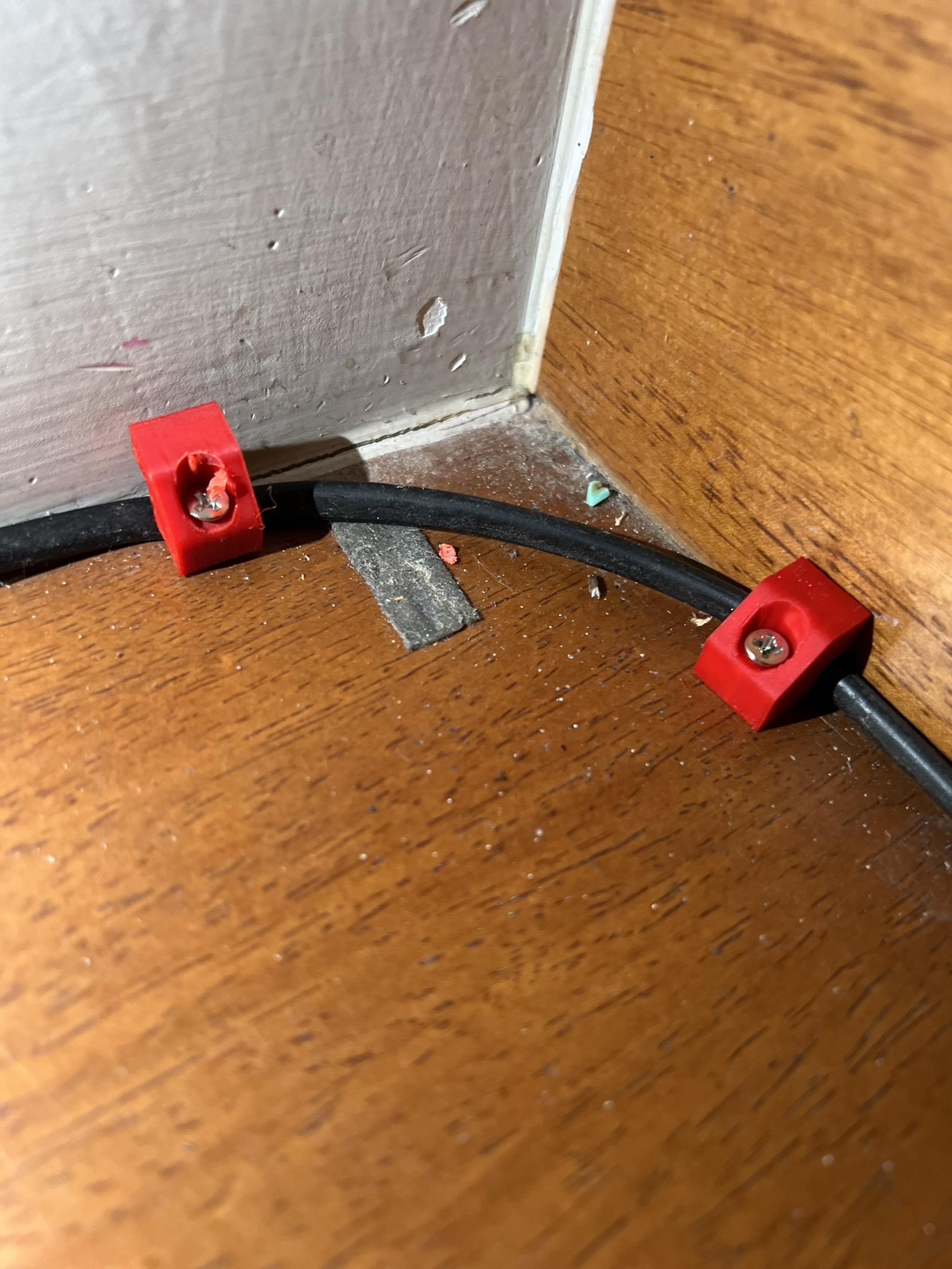 Cable corner lock by KTL-7 | Download free STL model | Printables.com