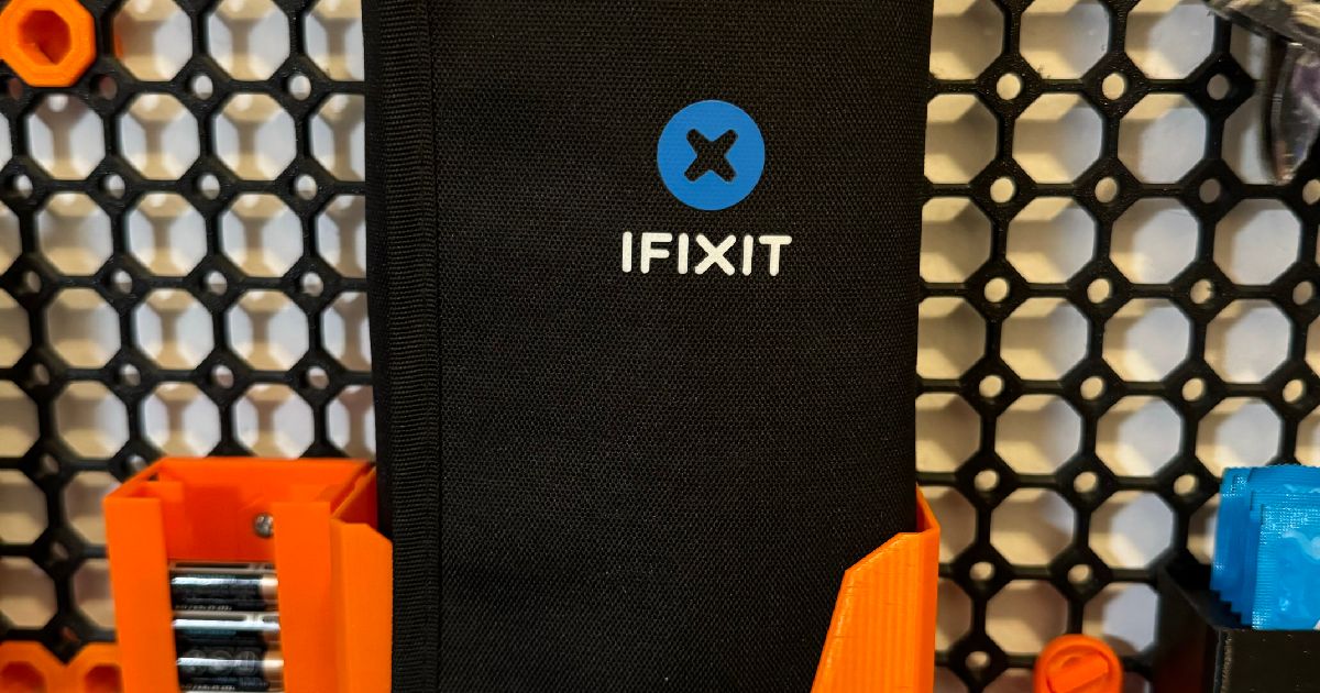 iFixit Roll Tool Case Holder for MultiBoard by barad | Download free STL model | Printables.com
