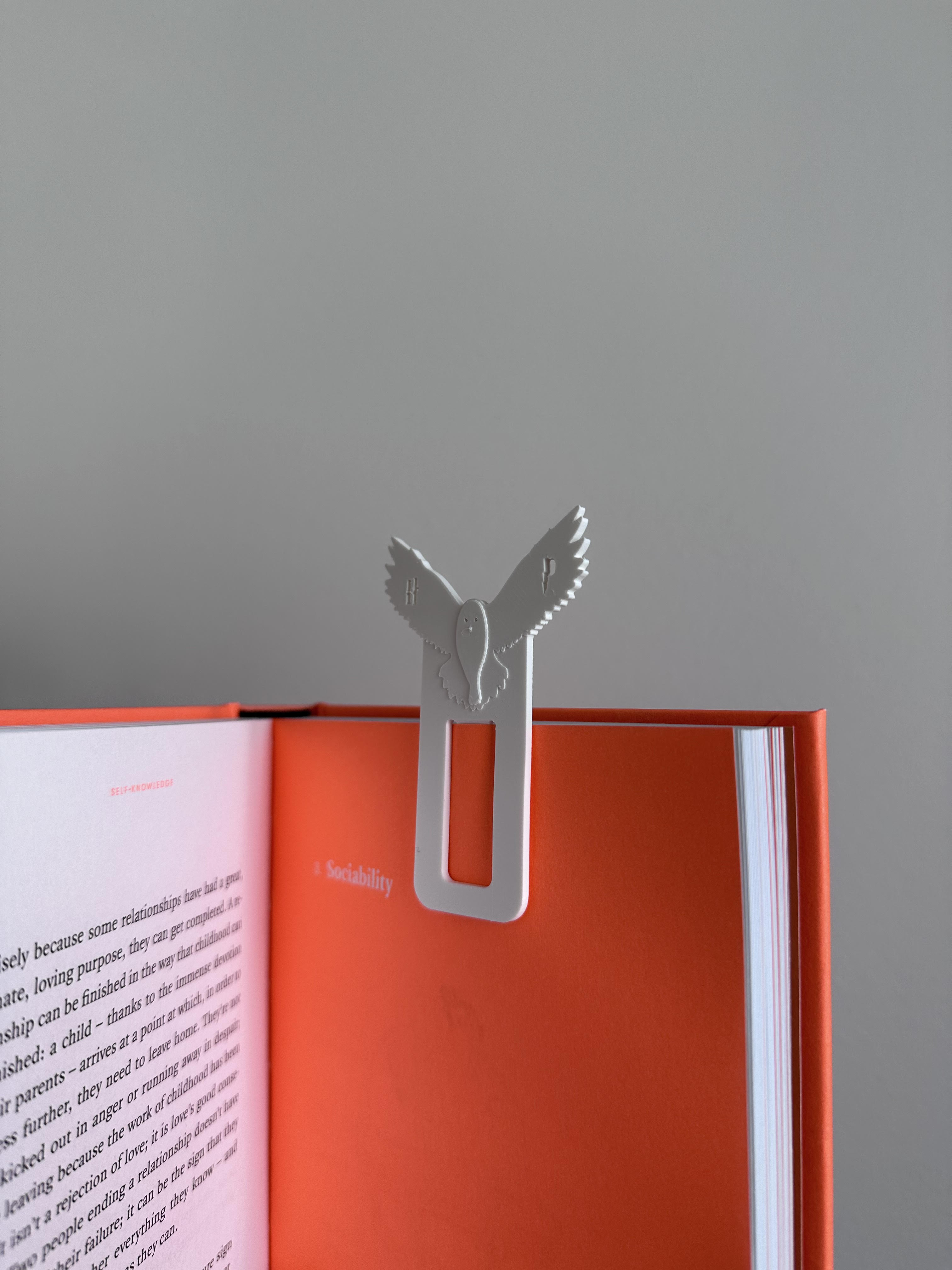 3D Printable Harry Potter Owl Hedwig Bookmark by GiantSerpent ...