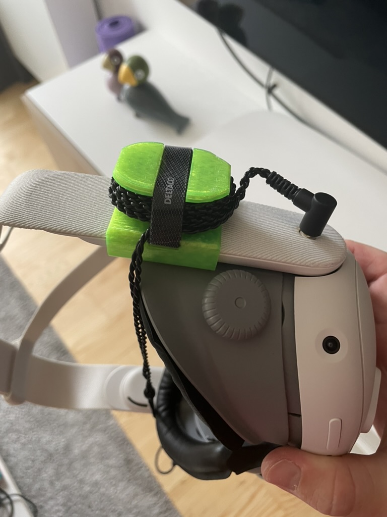 Meta Quest 3 Headphone Cable Winder by jazerix | Download free STL model | Printables.com
